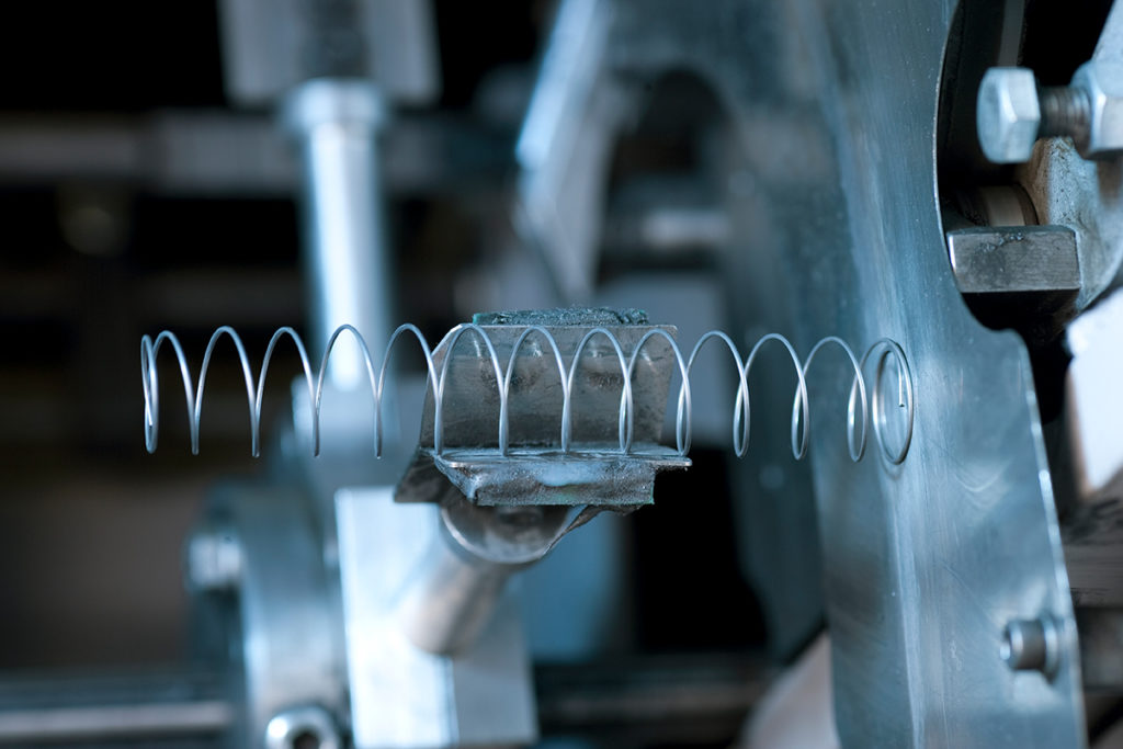 Unternehmensgruppe rund um den Federkern | AGRO Holding GmbH